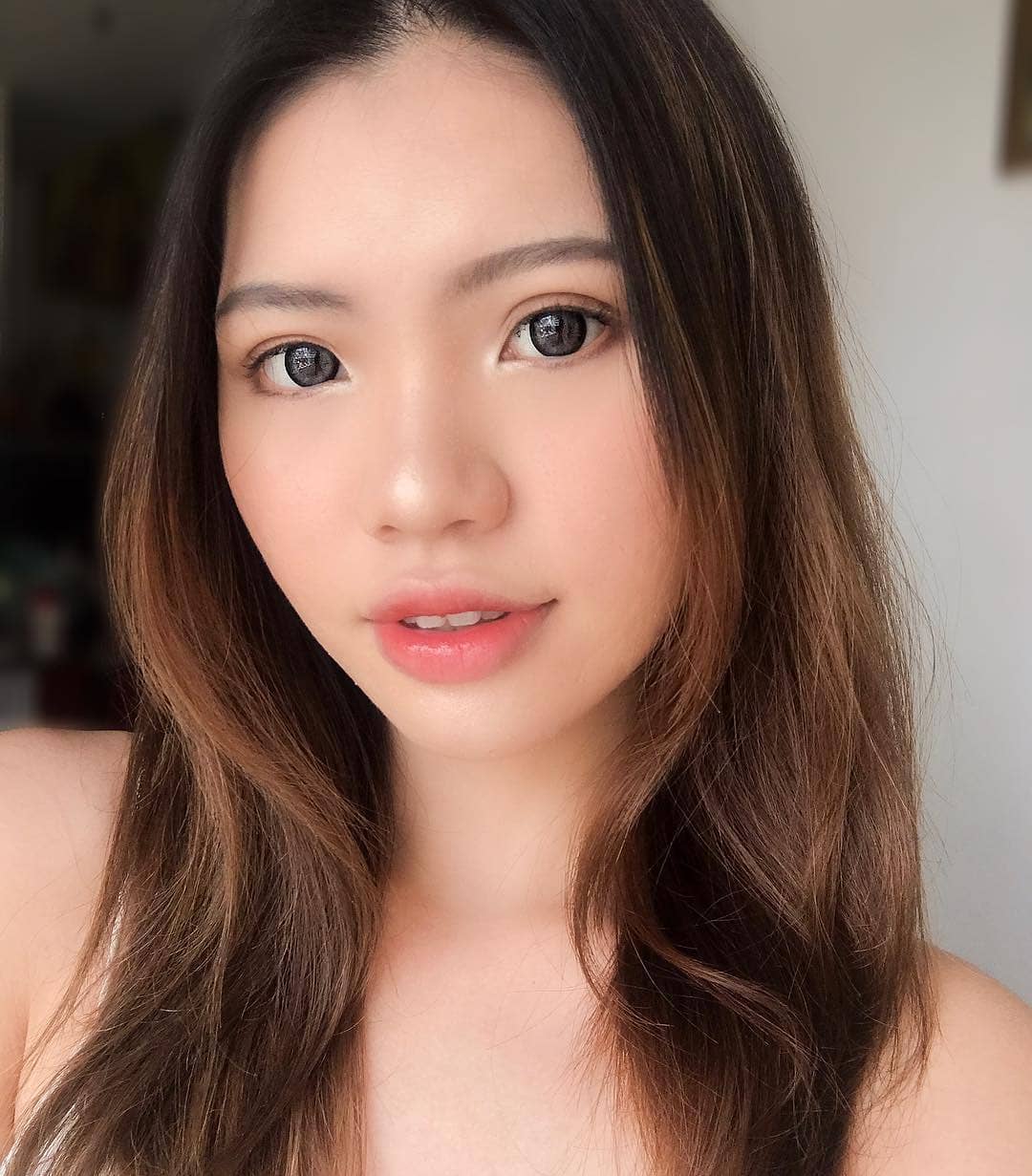 Bibir Lebih Plump dengan Makeup Tutorial Gradient Lips - Trend