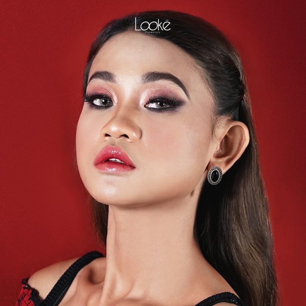 Tutorial Gradient Lips Untuk Pemula - Makeup Tutorial