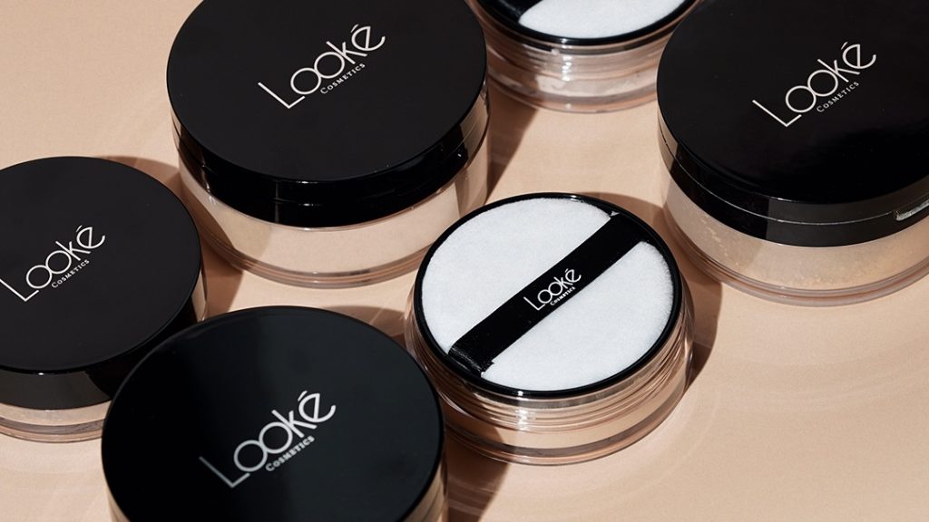 Tips Memilih Loose Powder Lokal untuk Kulit Kering - Makeup